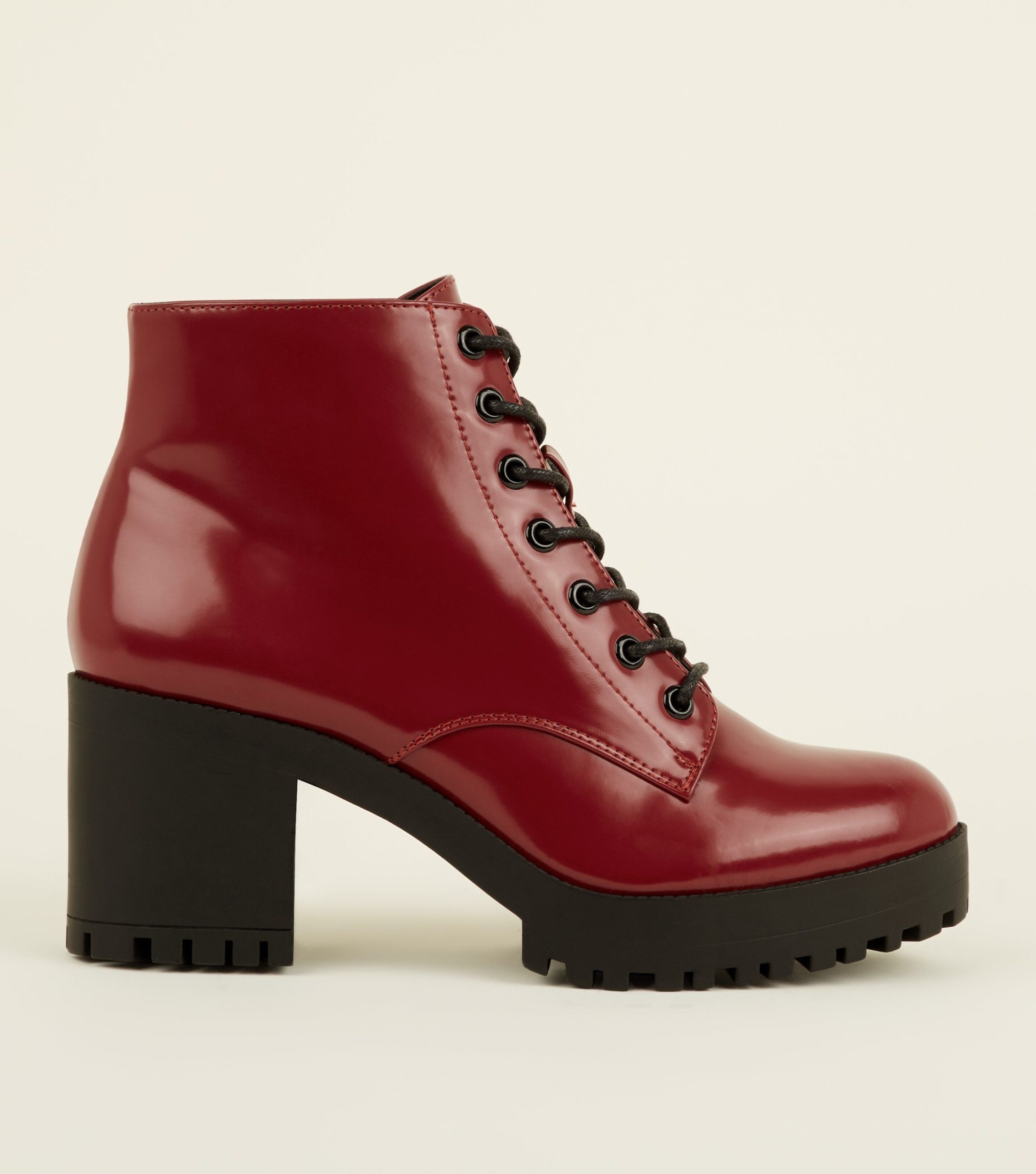 boots-vernies-rouge-foncé-à-lacets-et-plateformes - AutourdeMarine
